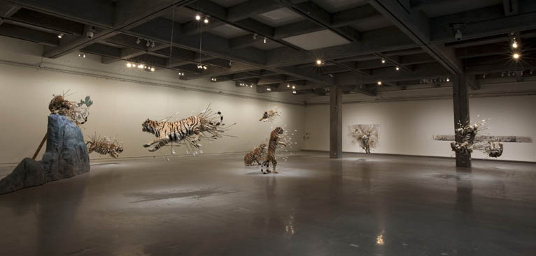 CAI GUO-QIANG: HANGING OUT IN THE MUSEUM – 艺术界 LEAP